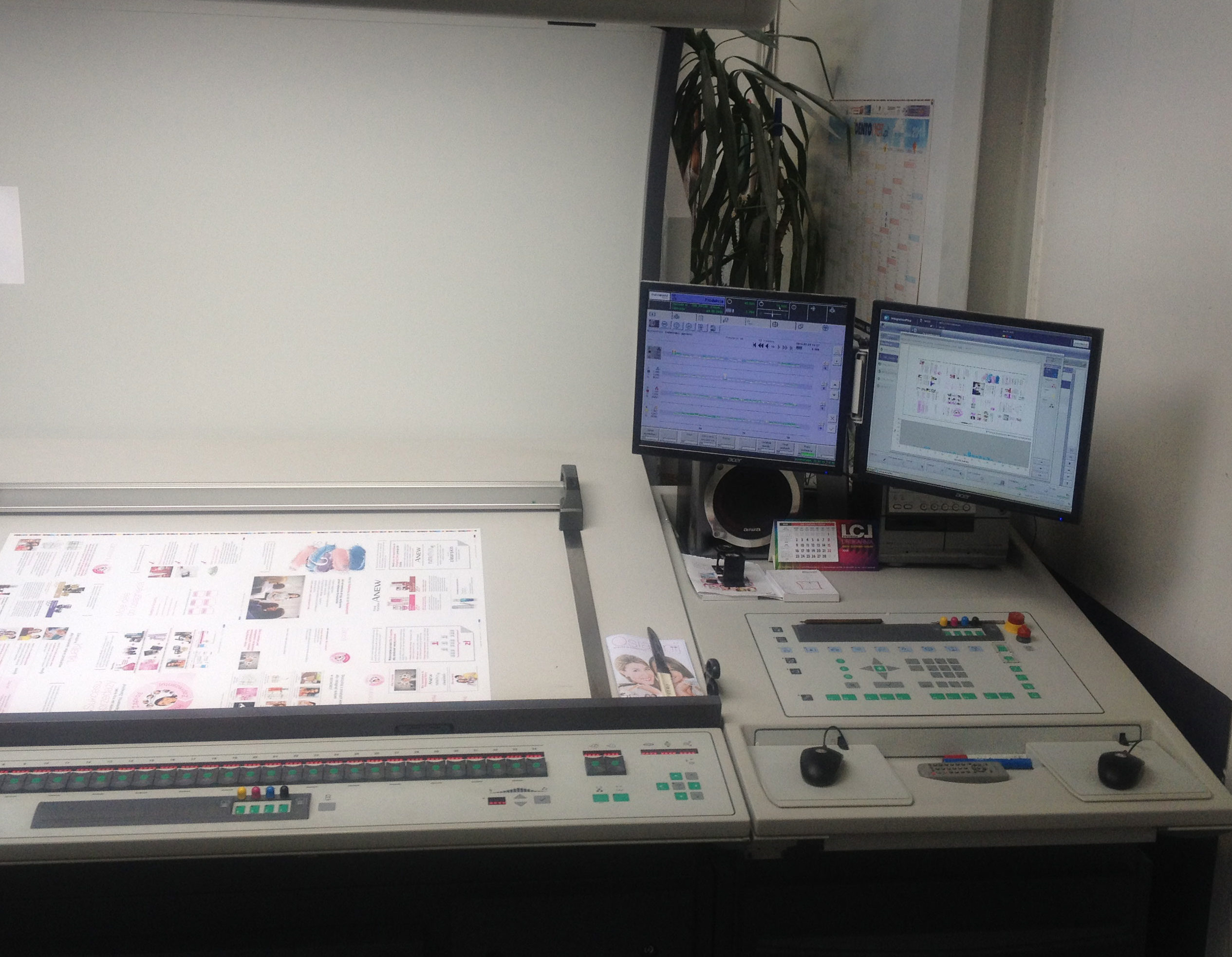 Nowa Maszyna Drukująca Roland 700 - Drukarnia Hornet